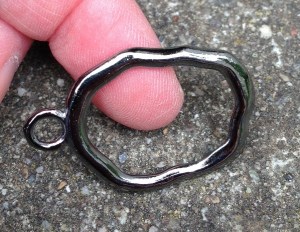 Travel Hack – Adding a Luggage Security Ring | Lady Light Travel